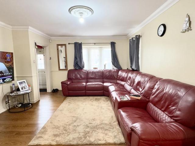 Heathfield Park Drive, Chadwell Heath. 3 bed terraced house to rent £2,700 pcm £623 pw
