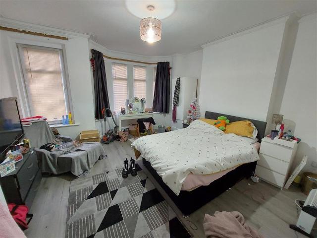 Heathfield Place, Cardiff