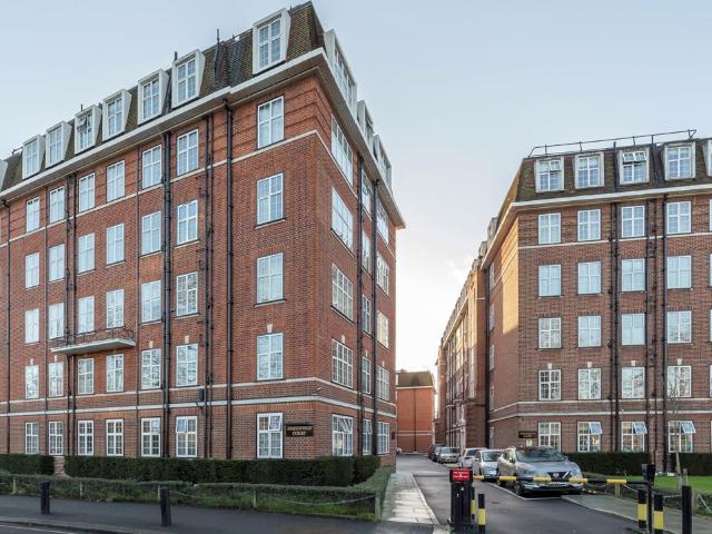 Heathfield Terrace, Chiswick W4, 1 bed flat to rent, £2,000 pcm | PrimeLocation