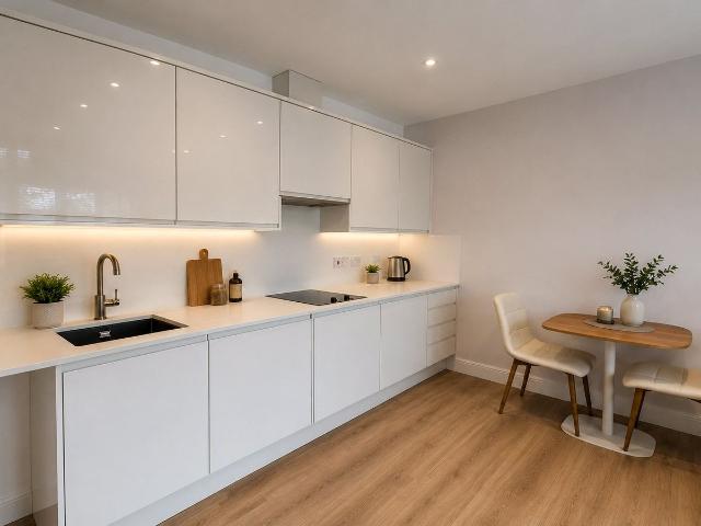 Heathside Road, Northwood, Hertfordshire HA6, Studio to rent, £1,300 pcm | PrimeLocation