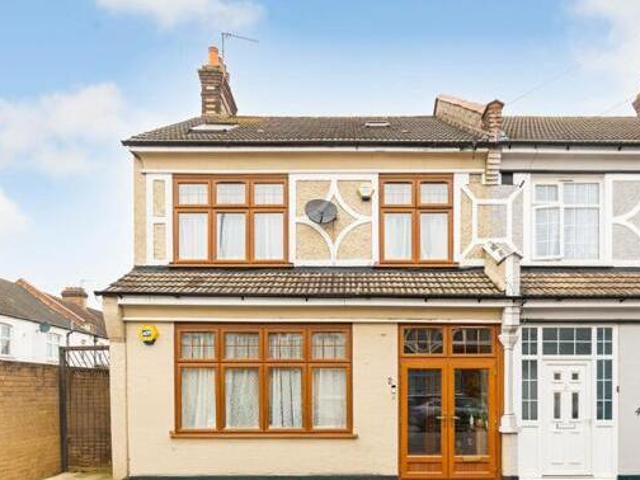 Heathview Road, Norbury, 4 Bedroom End