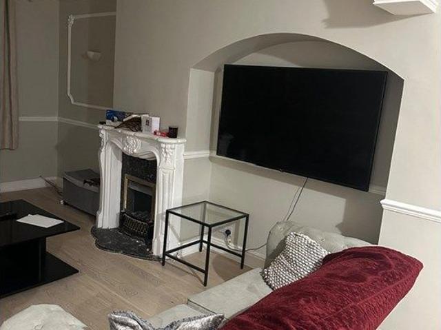 Heathway, Dagenham RM10, Room to rent, £600 pcm | PrimeLocation