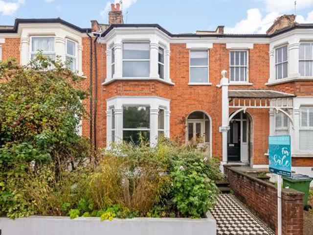 Heathwood Gardens, Charlton, 4 Bedroom Terraced