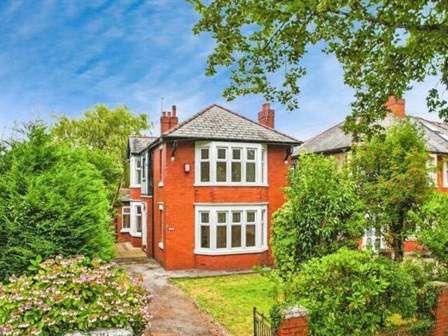 Heathwood Road, Heath, 4 Bedroom Detached