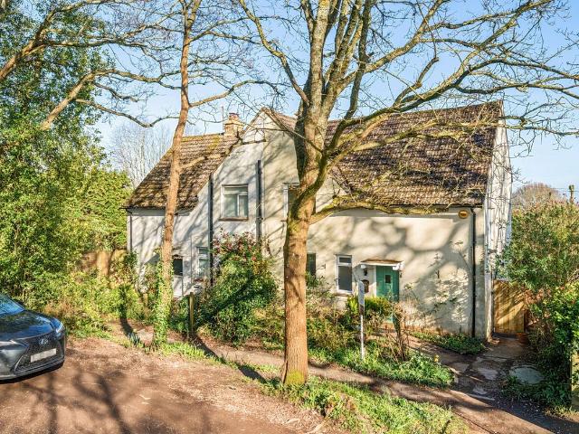 Heathyfields Road, Farnham, Surrey GU9, 4 bed terraced house to rent, £1,750 pcm | PrimeLocation