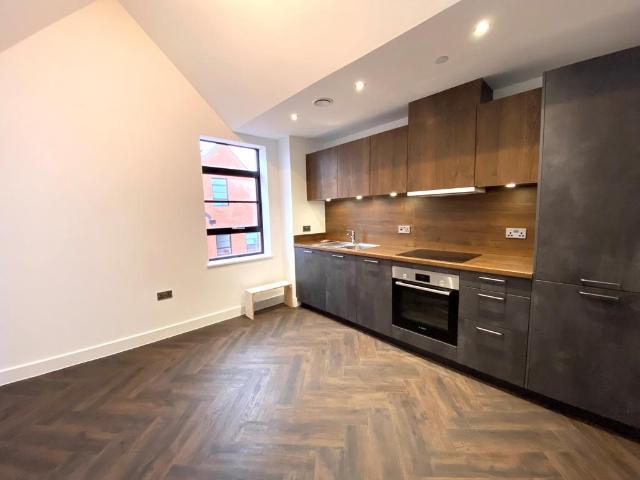 Heaton House Lofts, Birmingham, B1 1 bed apartment to rent £1,000 pcm £231 pw