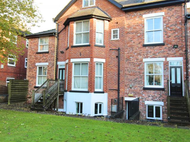 Heaton Moor House, Heaton Moor Road, 1 bedroom, End Terrace