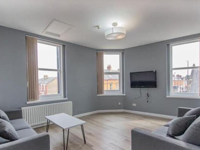 Heaton Road, Heaton, 6 Bedroom Apartment