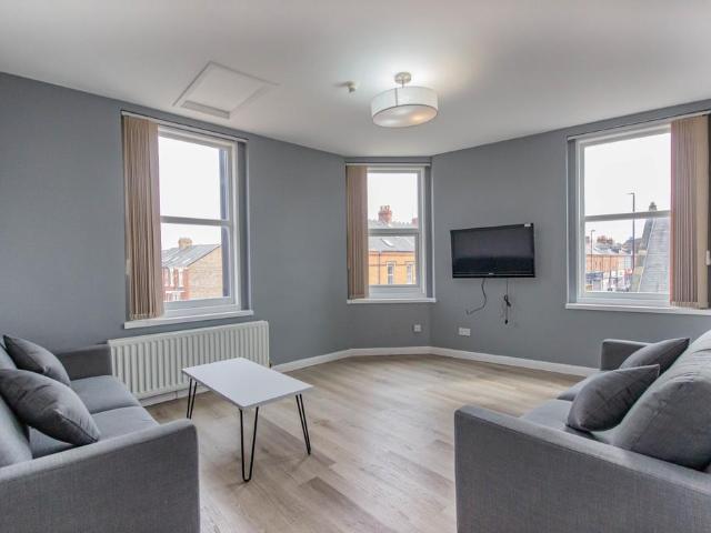 Heaton Road, Heaton, Newcastle Upon Tyne 6 bed apartment to rent £2,880 pcm £665 pw
