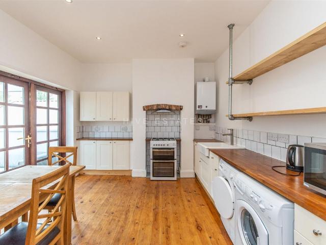 Heaton Road, Heaton, Newcastle Upon Tyne NE6, 5 bed shared accommodation to rent, £1,733 pcm | PrimeLocation