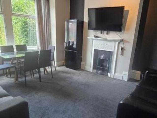 Headingley Avenue, Leeds, 6 Bedroom Terraced