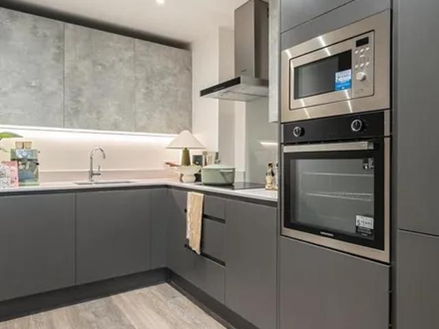 Headlam Road, London, SW4 8FN, United Kingdom | 2 bed house for rent #168129099 | Rentberry