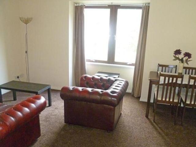 Headland Court, South Anderson Drive, 2 Bedroom Flat
