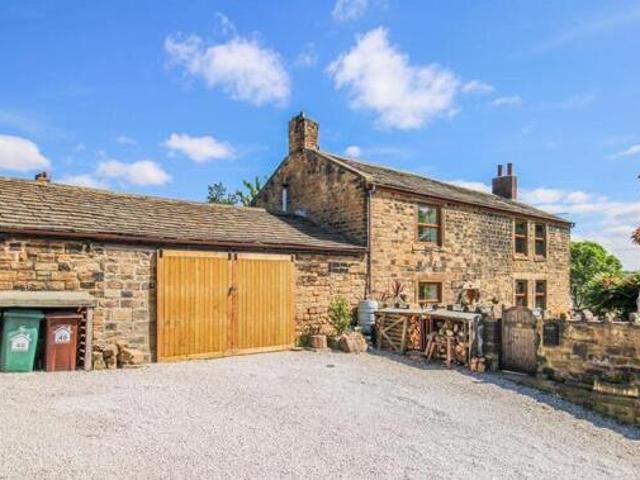 Headland Lane, Earlsheaton, 3 Bedroom Detached