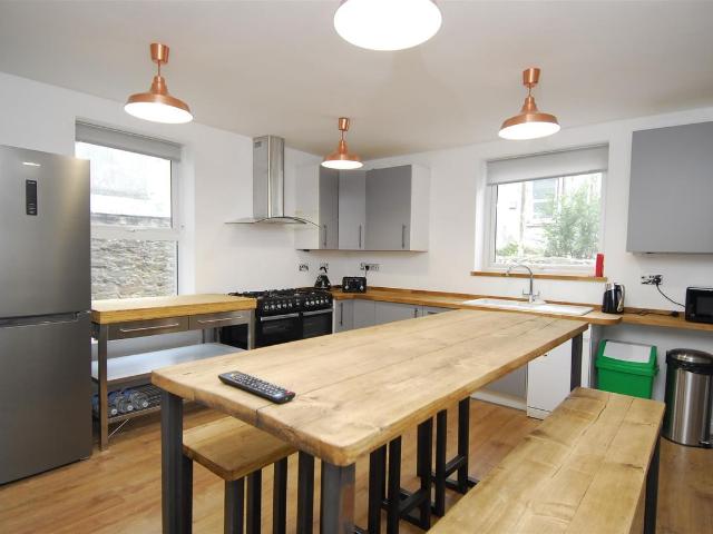 Headland Park, Plymouth PL4, 7 bed shared accommodation to rent, £585 pcm | PrimeLocation