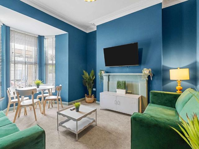 Headland Park Room 1