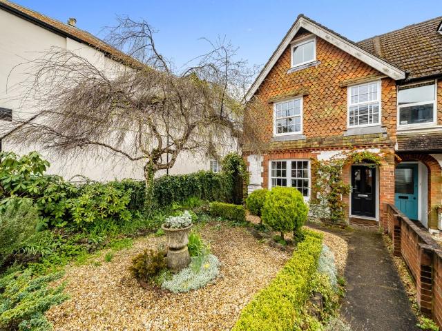 Headley Road, Grayshott GU26, 3 bed end terrace house to rent, £2,250 pcm | PrimeLocation
