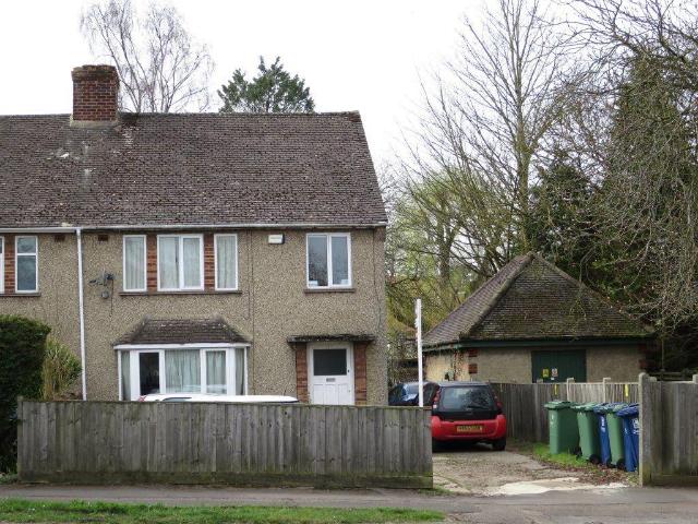 Headley Way 1 bed flat to rent £1,395 pcm £322 pw