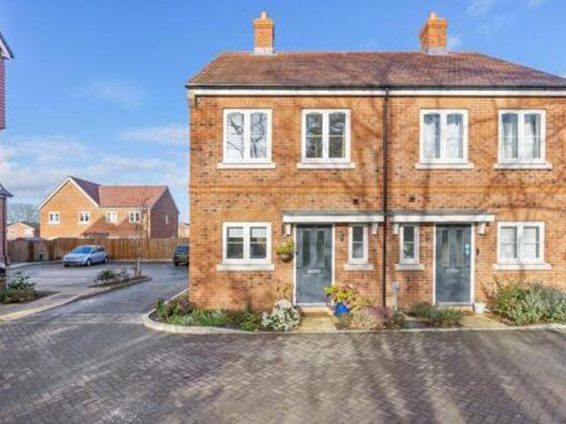 Headley Way, 2 Bedroom Semi detached