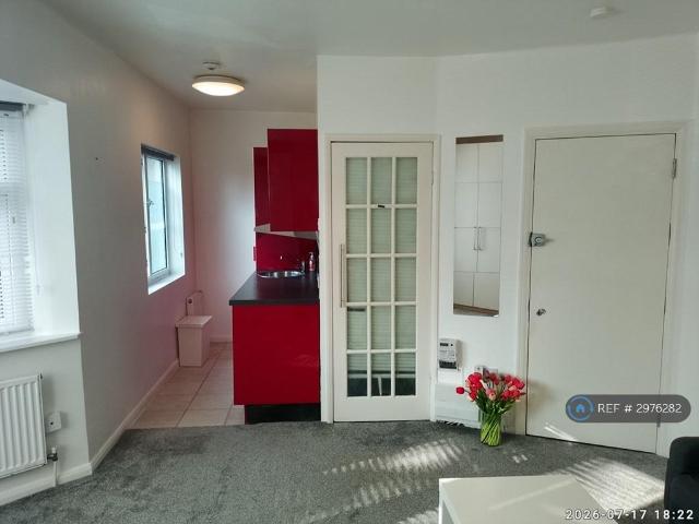 Headstone Lane, London, HA2 Studio to rent £1,195 pcm £276 pw