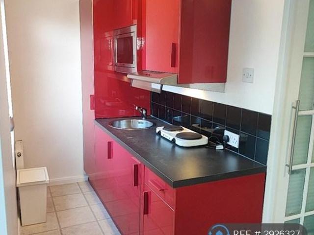 Headstone Lane, London, HA2 Studio to rent £1,225 pcm £283 pw