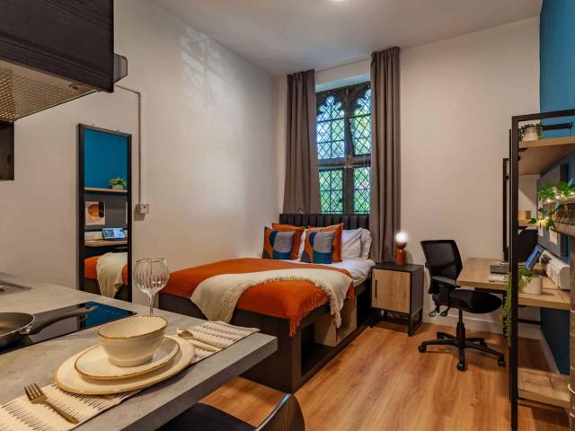 Headrow Court, Leeds Has an Apartment