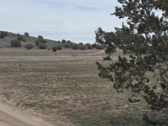 Headwaters Ranch Rd and Windy Rd, Paulden, AZ 86334