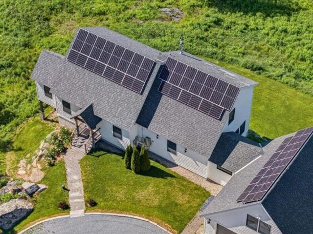 Healdville Rd, Mount Holly, Home For Sale
