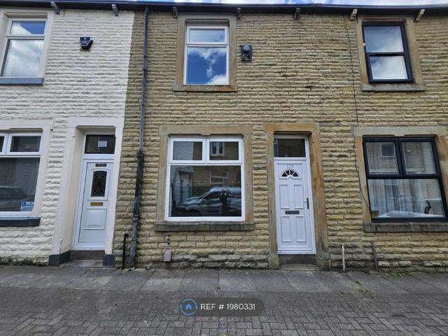 Healey Wood Road, Burnley BB11, 2 bed terraced house to rent, £725 pcm | PrimeLocation