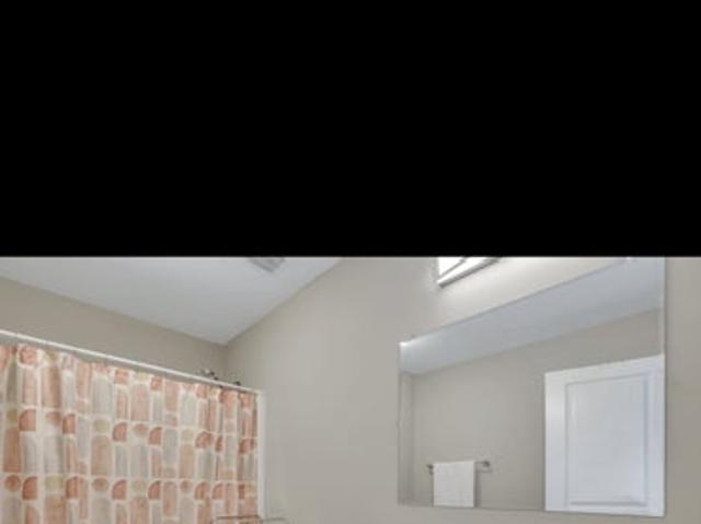 Healthcare professional looking for a roommate