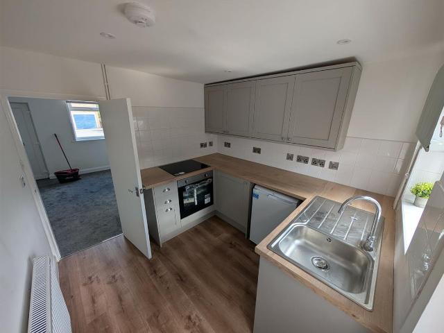 Heanor Road, Codnor, Ripley DE5, 1 bed terraced house to rent, £675 pcm | PrimeLocation