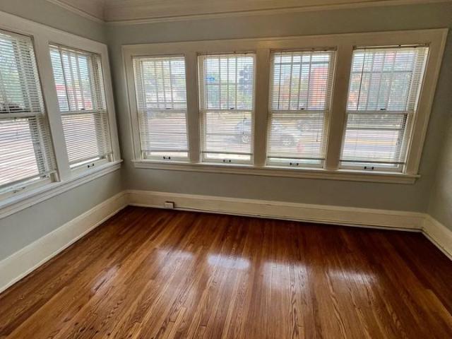 Heart of Uptown on 31st 3 Bedroom Apartment for Rent at 705 W 31st St, Minneapolis, MN 55408 CARAG