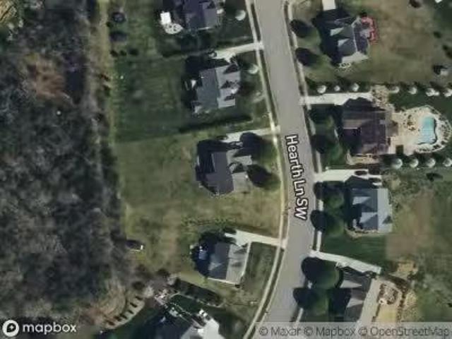 Hearth Ln SW