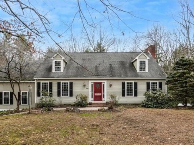 Hearthside Cir, Bedford, Home For Sale