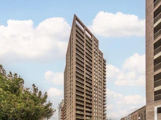 Heartwood Boulevard, London, 1 Bedroom Flat