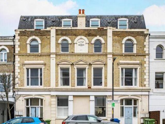 Heber Road, London, 2 Bedroom Flat