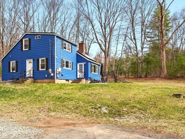 Hebron Rd, Marlborough, Home For Sale