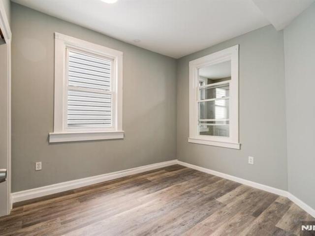 Heckel St, Belleville, Home For Sale