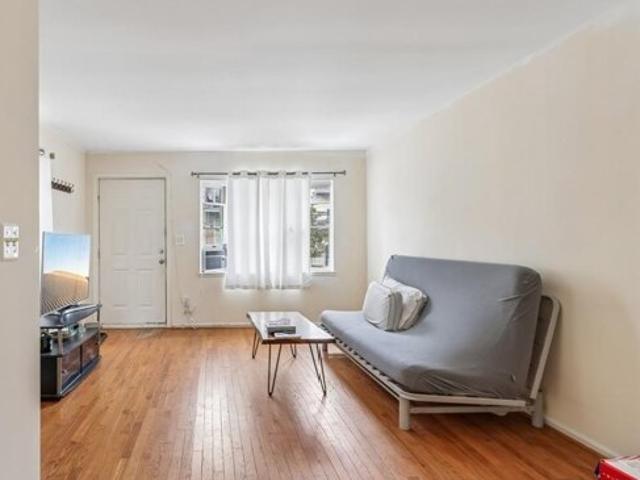 Hecker St, Newark, Home For Sale