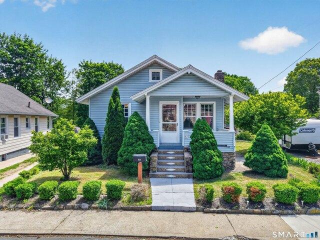 Hedge Ave, Norwich, Home For Sale