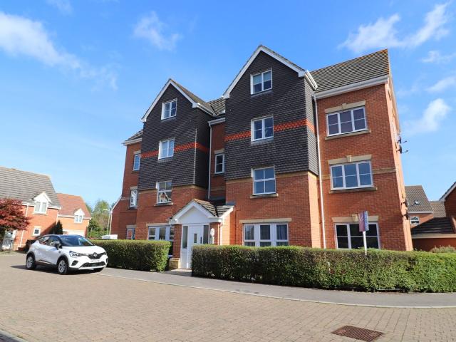 Hedge End, Southampton SO30, 2 bed flat to rent, £1,150 pcm | PrimeLocation