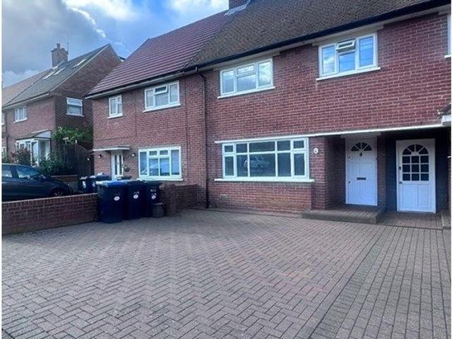 Hedge Hill, Enfield EN2, 4 bed terraced house to rent, £2,850 pcm | PrimeLocation