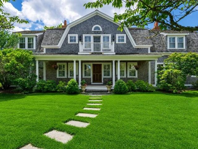 Hedge Row, Nantucket, Home For Sale