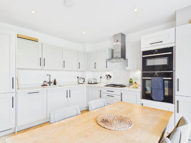 Hedgehog Way, Haddenham