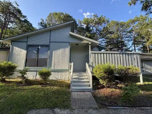 Hedgelawn Way 755 755 Hedgelawn Way #755