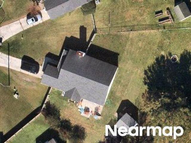 Hedgerow Ln