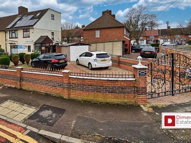 Hedingham Road, Dagenham, Essex RM8, 1 bed terraced house to rent, £1,600 pcm | PrimeLocation