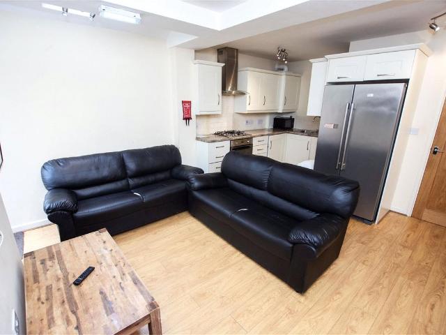 Heeley Road, Birmingham B29, 7 bed shared accommodation to rent, £607 pcm | PrimeLocation