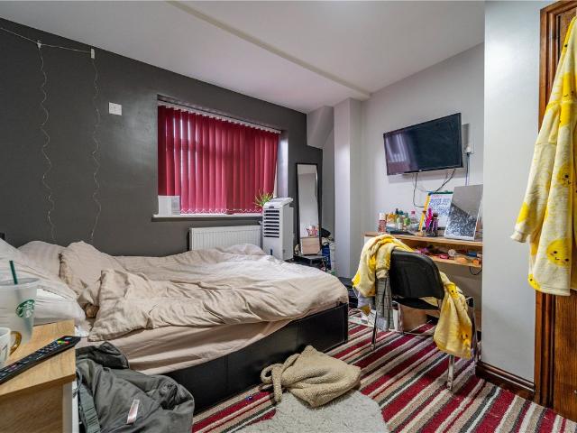 Heeley Road, Birmingham B29, Room to rent, £693 pcm | PrimeLocation