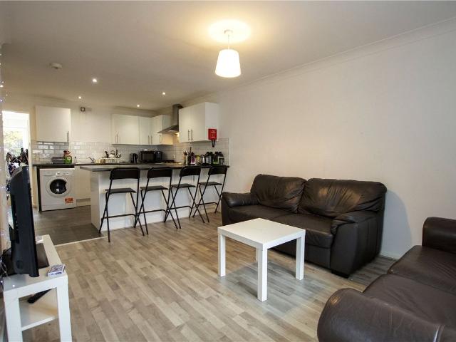 Heeley Road, Birmingham, West Midlands B29, 6 bed shared accommodation to rent, £581 pcm | PrimeLocation